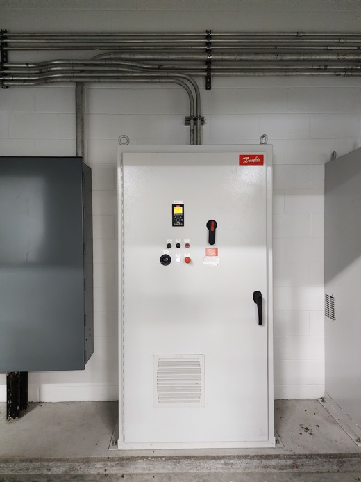 Breaking the Pump Clog Cycle with Danfoss VFDs and Built-in Deragging ...