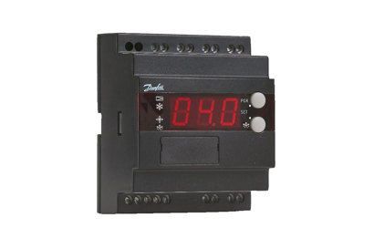 Electronic controllers | Monitor and optimize refrigeration | Danfoss