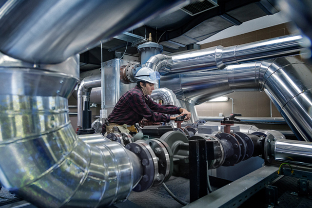 Webinar: Powering your green data journey with Danfoss Drives | Danfoss