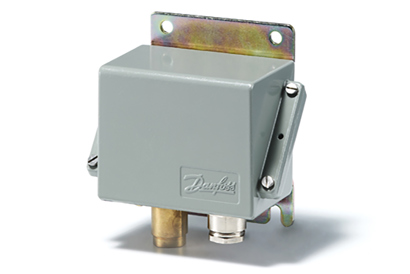 Presostatos industriales | Controles de presión | Danfoss