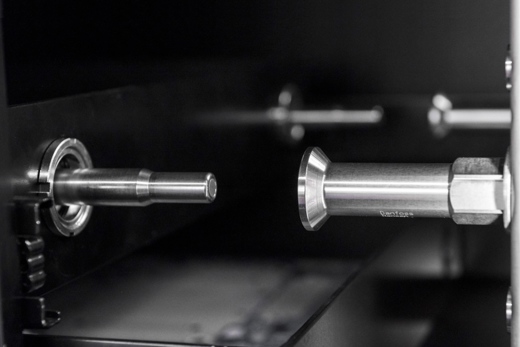 New Blind Mate Quick Connector from Danfoss Power Solutions simplifies ...