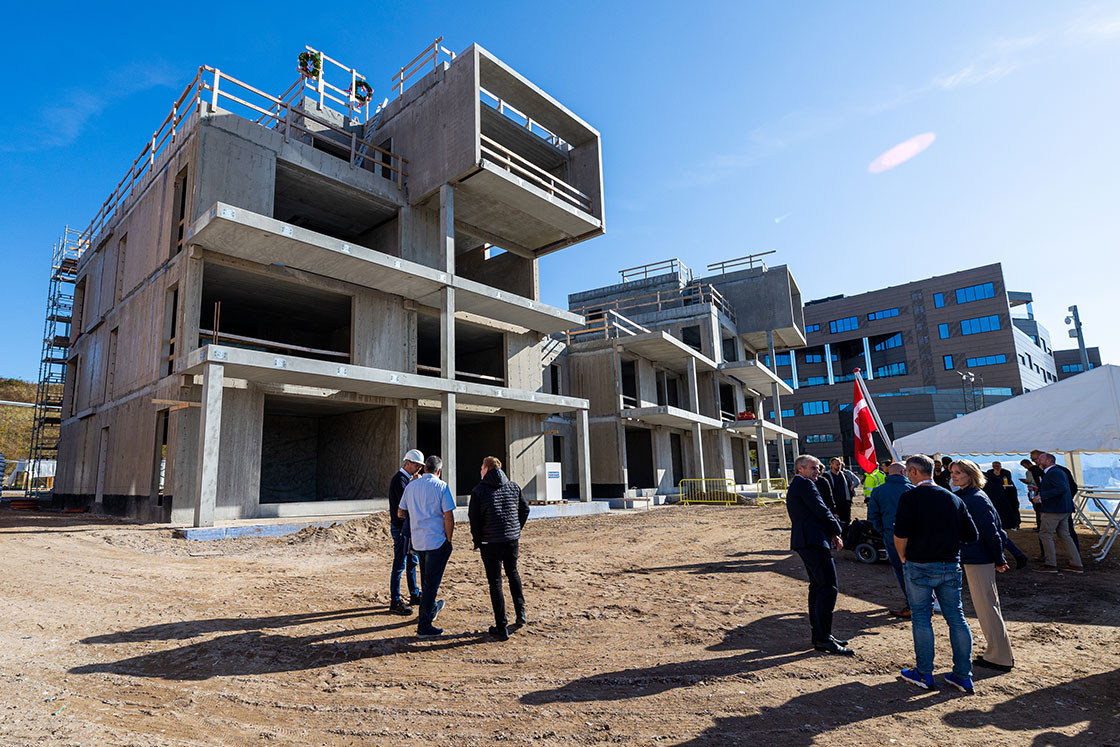 Roof structure at Danfoss House complete | Danfoss