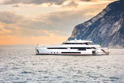 Editron – Sophisticated hybrid and electric drivetrain systems | Danfoss