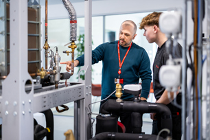 We engineer a better future | Danfoss