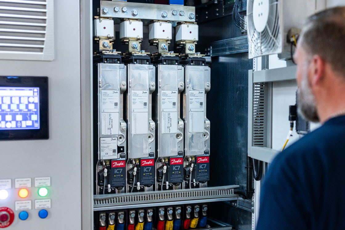 iC7-Marine propels peak performance at sea or on inland waters | Danfoss