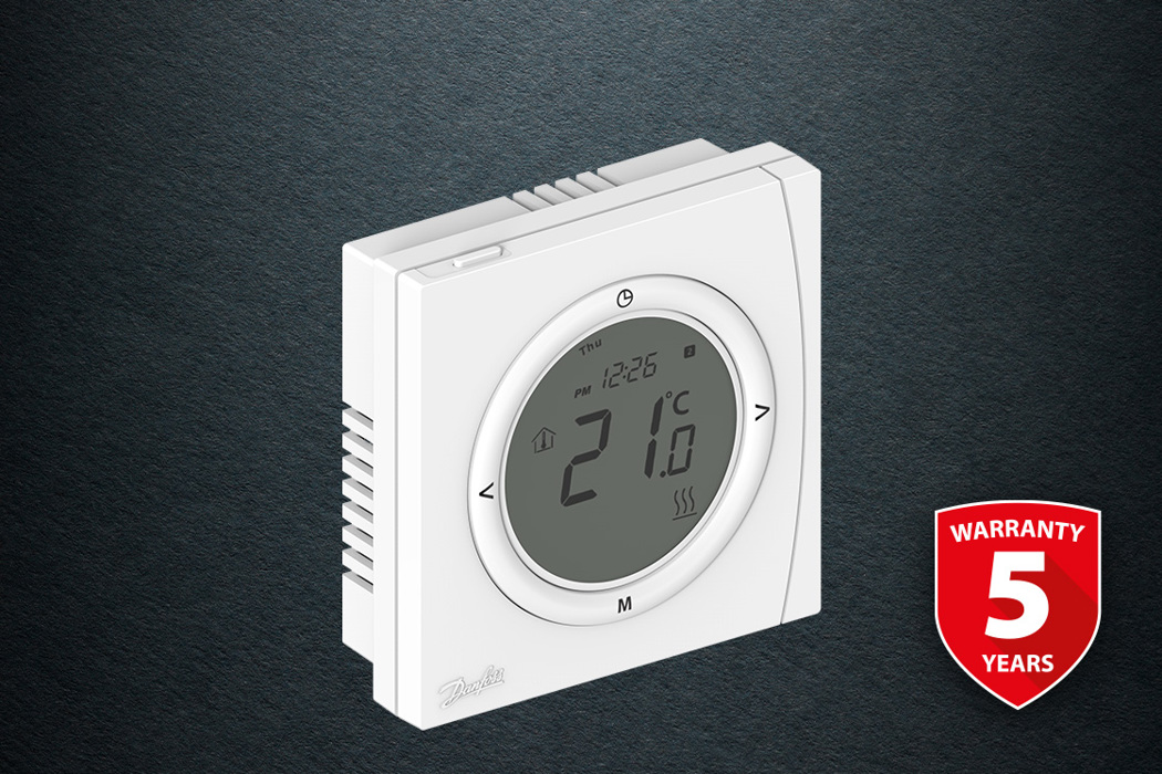 Programmable Room Thermostat Tp5001 Danfoss